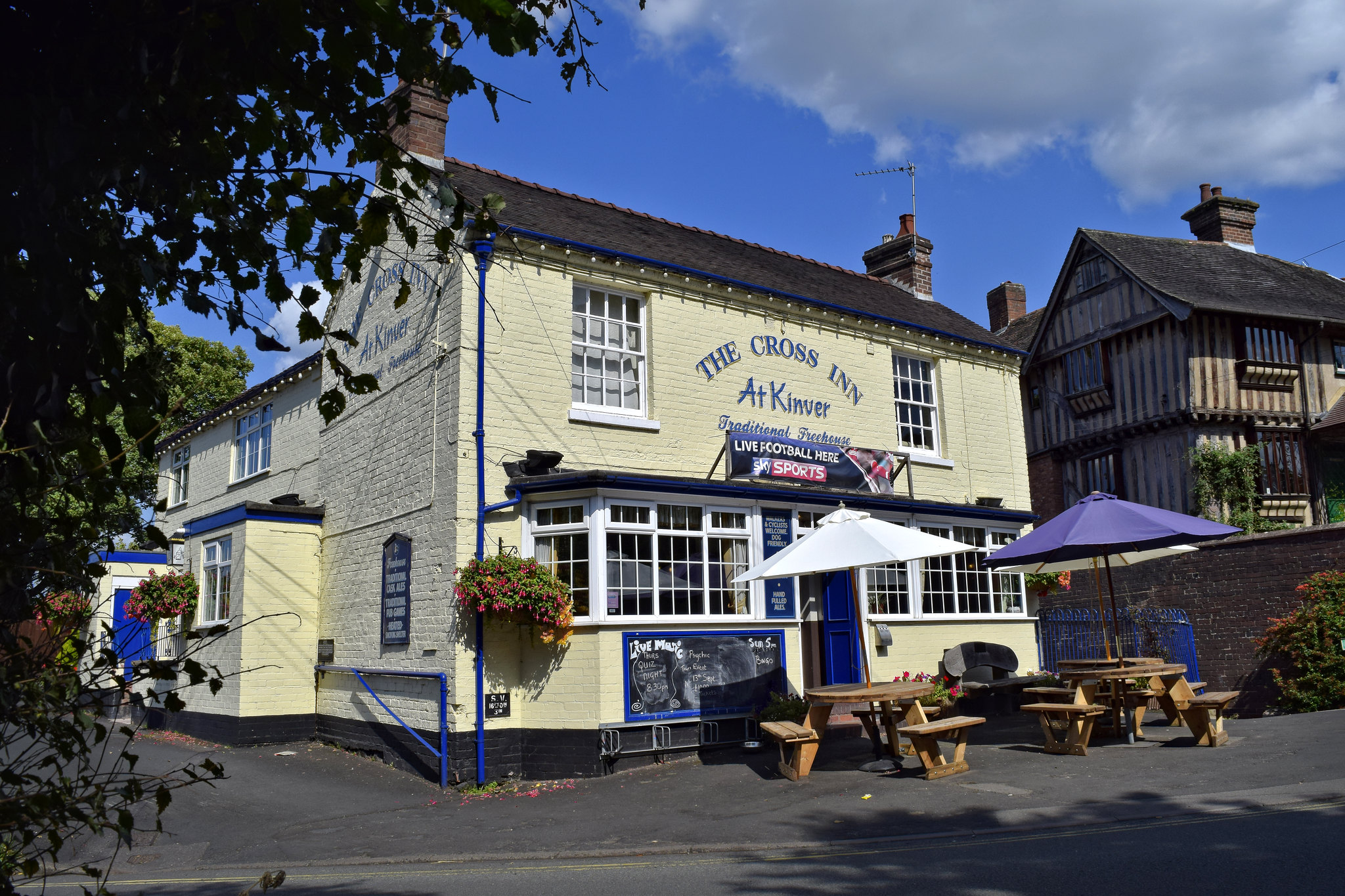 Award winning real ale pubs | West Midlands | Black Country Ales