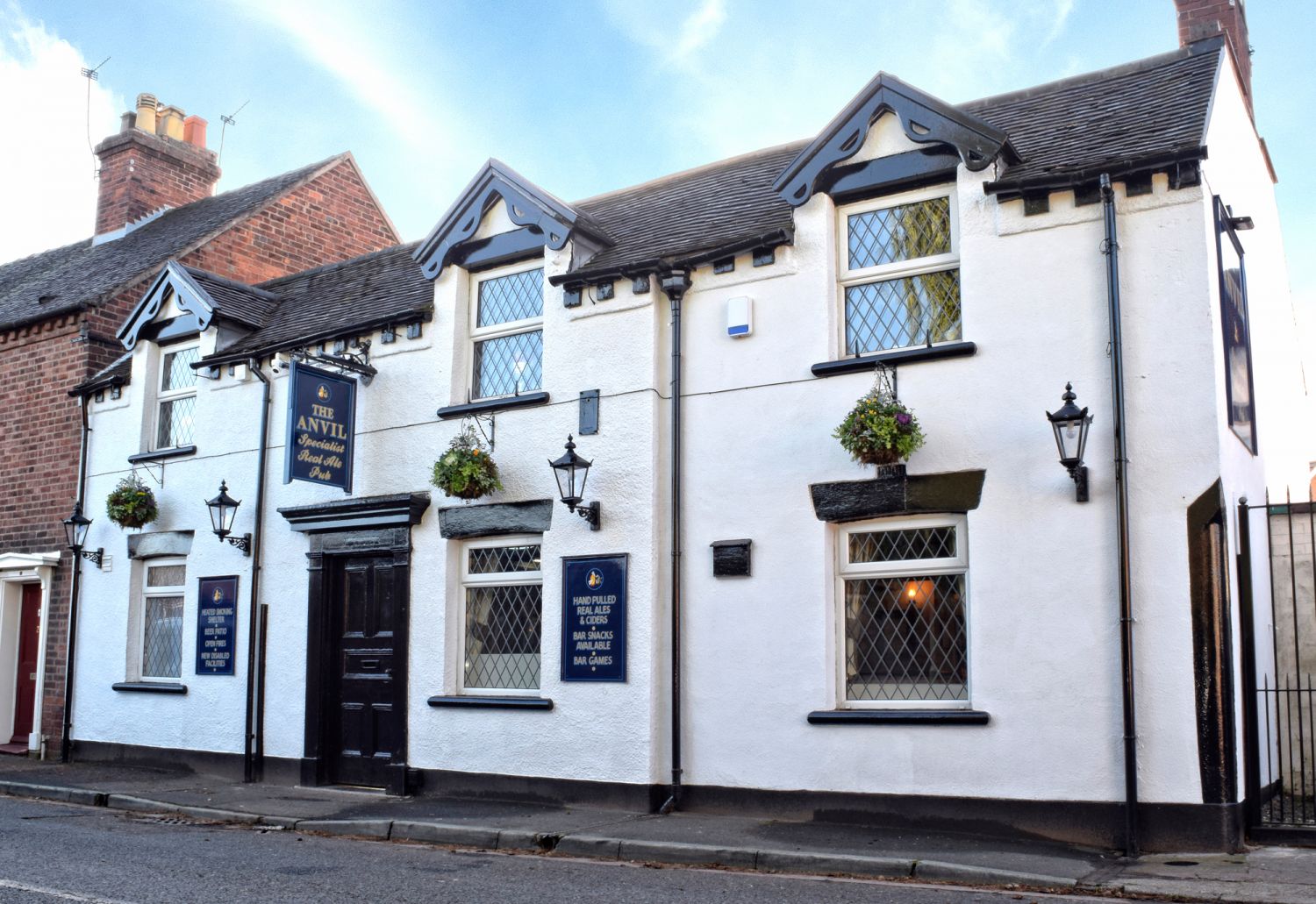Award winning real ale pubs | West Midlands | Black Country Ales